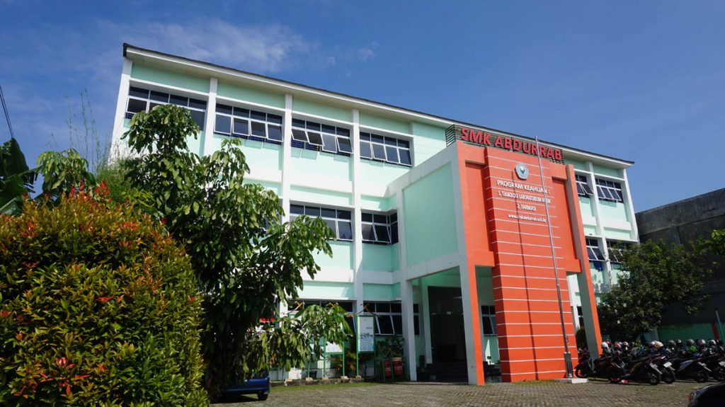 Home | SMK Abdurrab Pekanbaru